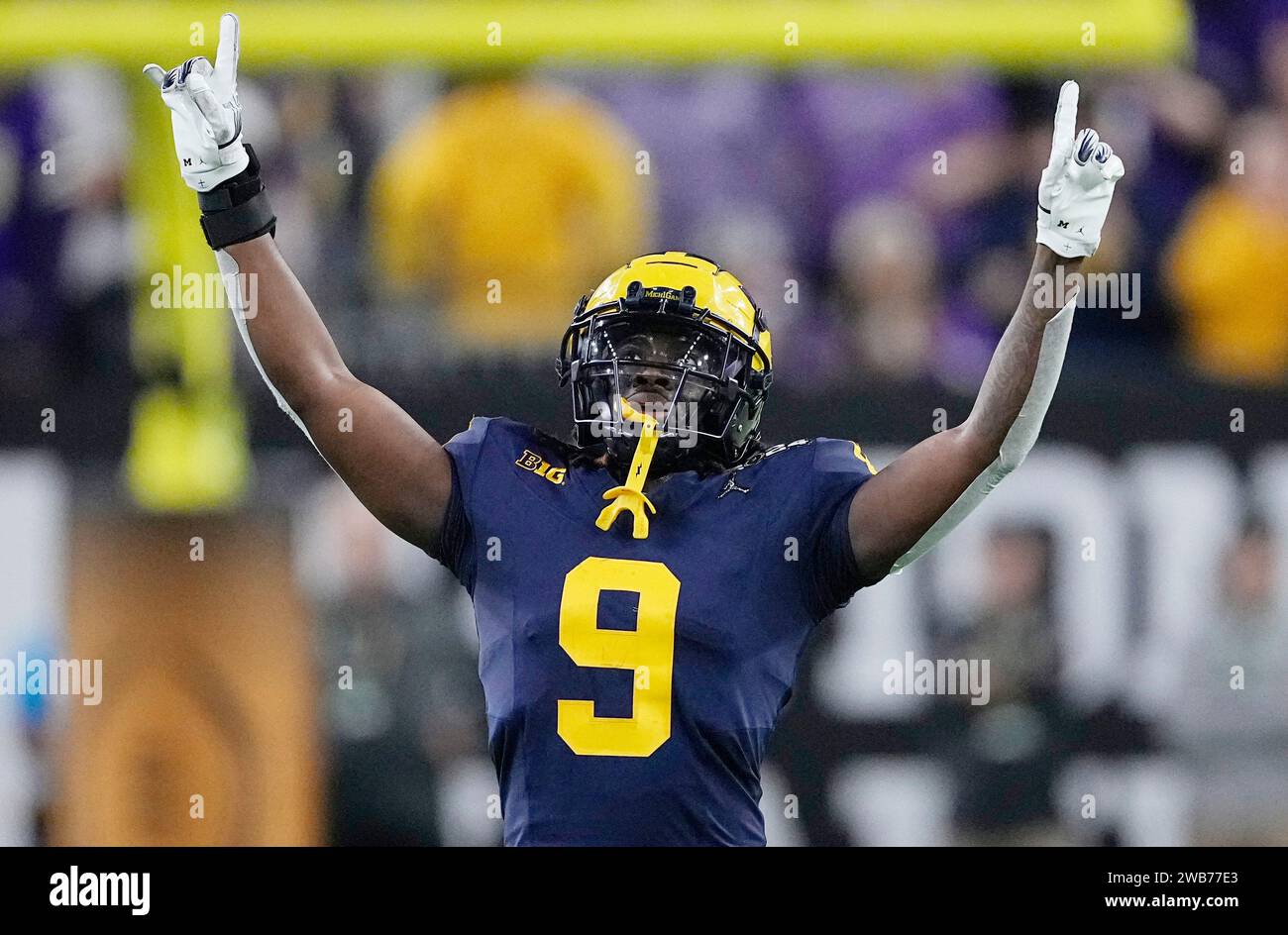 Houston, United States. 08th Jan, 2024. Michigan Wolverines defensive ...