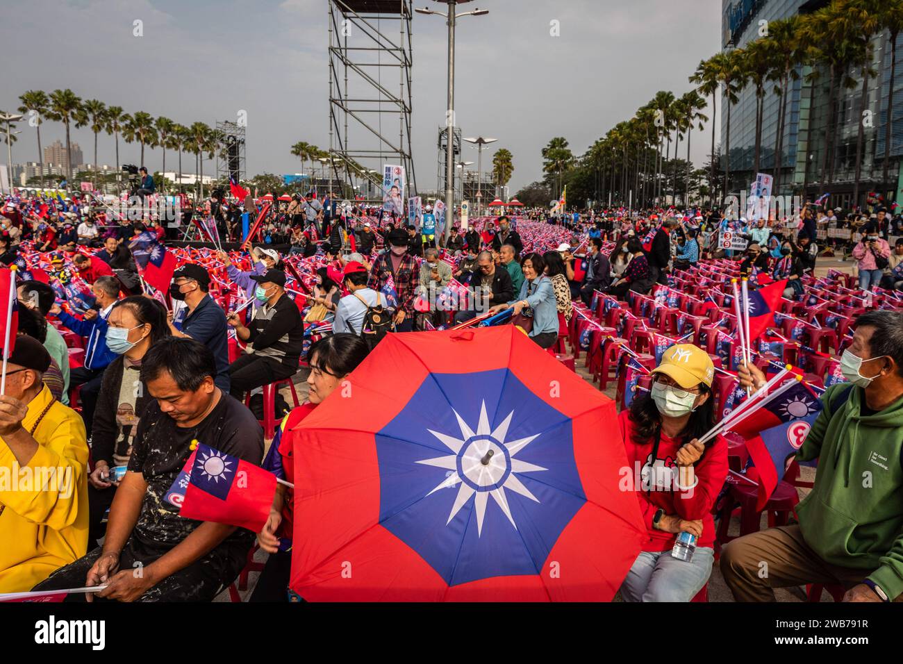 Kaohsiung, Taiwan. 07th Jan, 2024. Supporters attend the election ...
