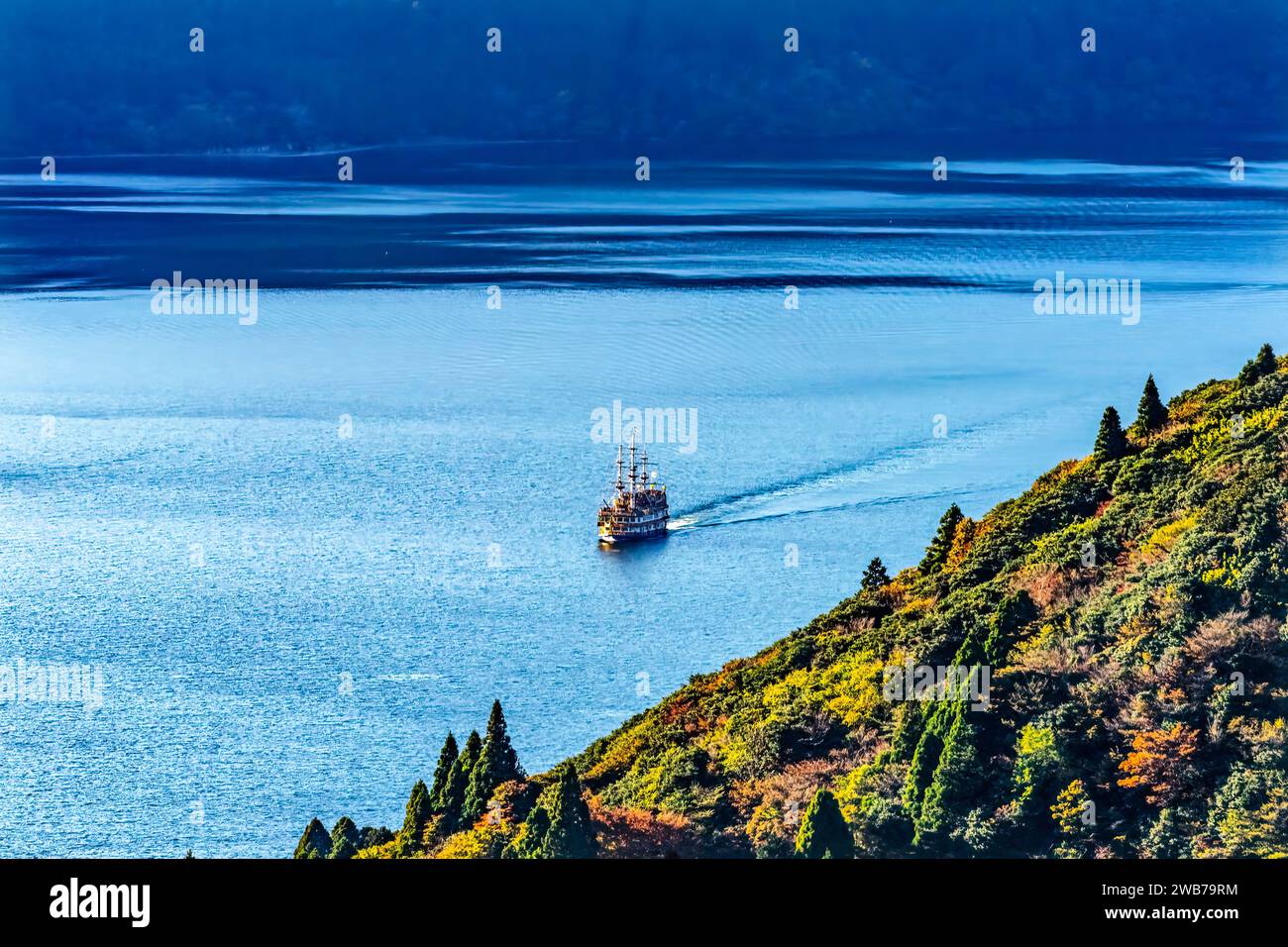 Colorful Pirate Ship Crater Lake Ashiniko Hakone Kanwagawa Japan. Last ...