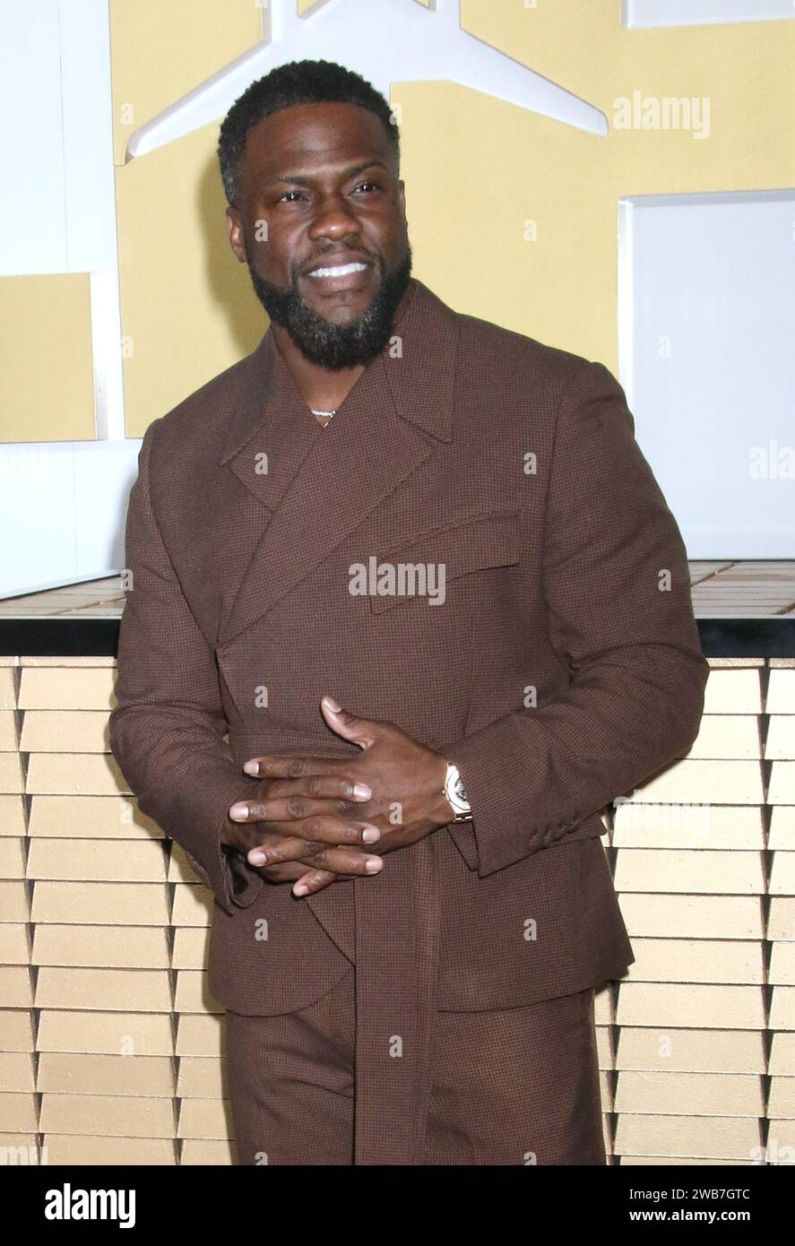 New York, NY, USA. 8th Jan, 2024. Kevin Hart at the Netflix world ...