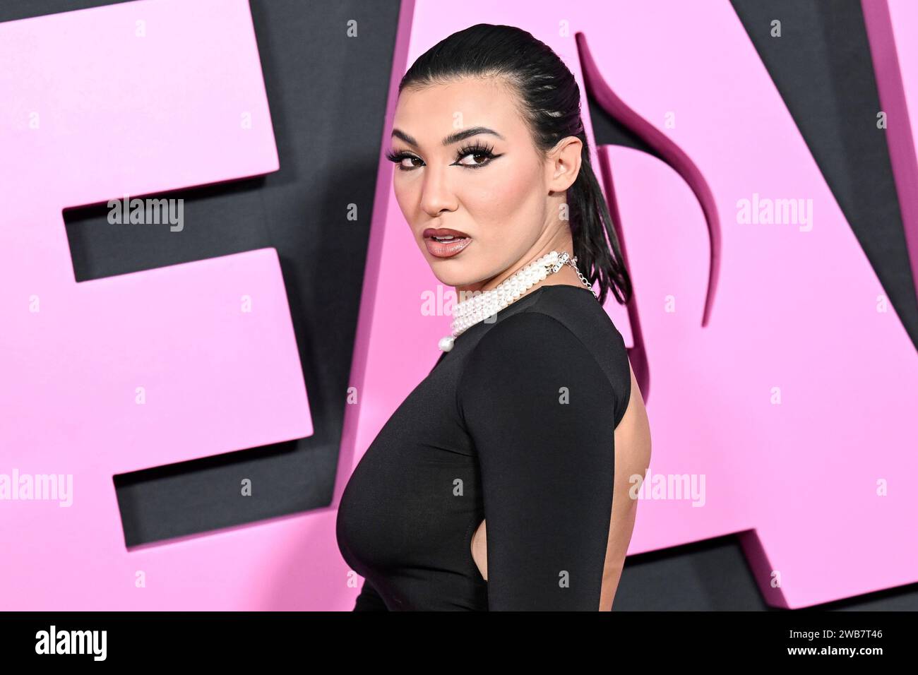 Nourhène attends the world premiere of "Mean Girls" at AMC Lincoln ...