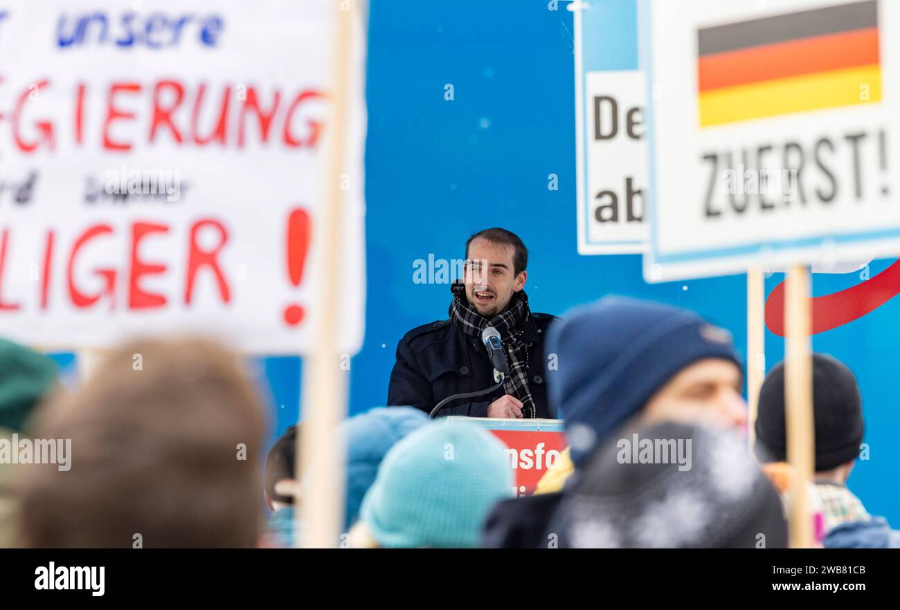Markus Walbrunn AfD / AfD Demo auf dem Max-Joseph-Platz vor der Oper in ...