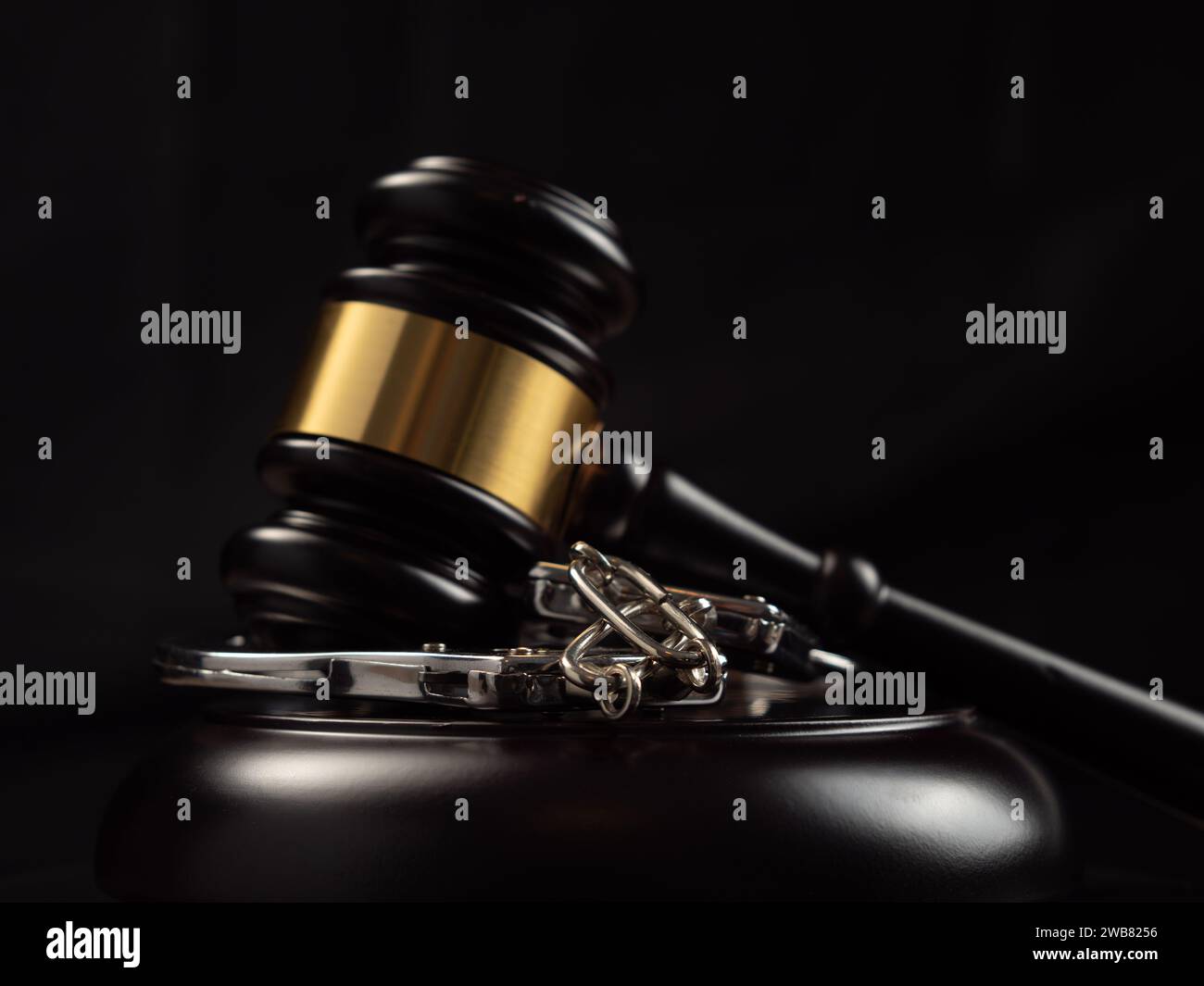 Judges gavel handcuffs on hi-res stock photography and images - Alamy