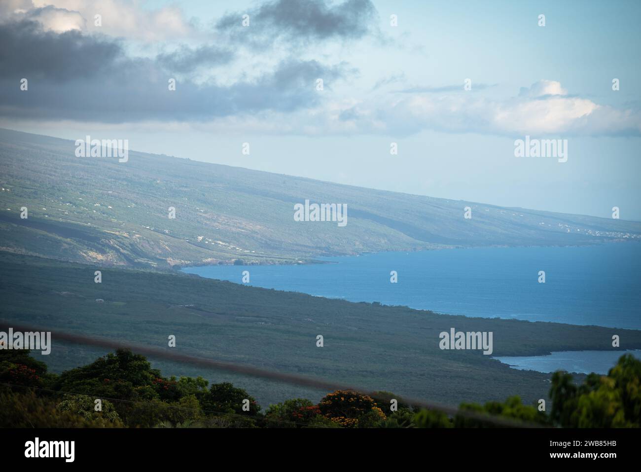 Big Island Hawaii, chain of craters road Stock Photo - Alamy