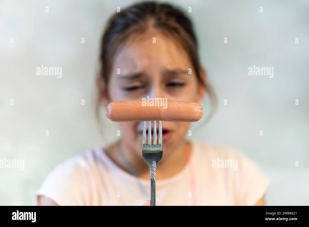 Woman dislike child hi-res stock photography and images - Alamy