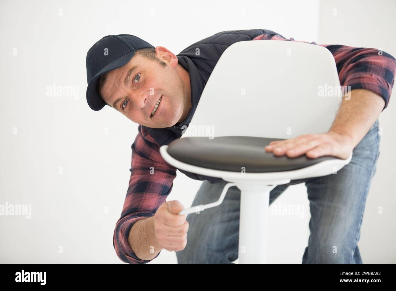Fixing metal chair hi-res stock photography and images - Alamy
