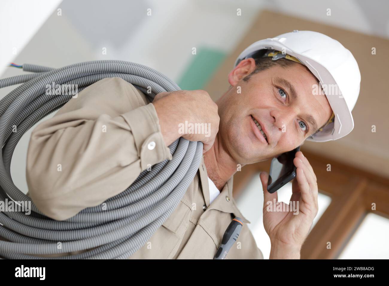 Telephone wire management hi-res stock photography and images - Alamy