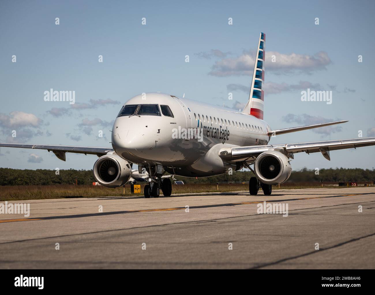 An American Airlines Embraer jet plane taxiing at Marthas Vineyard ...