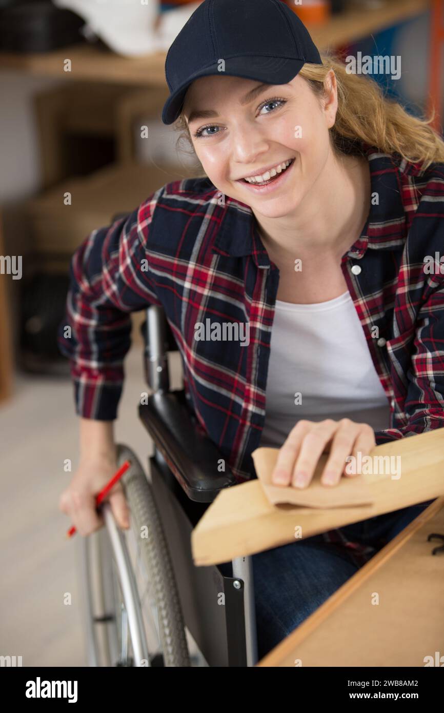 Female crafter hi-res stock photography and images - Alamy