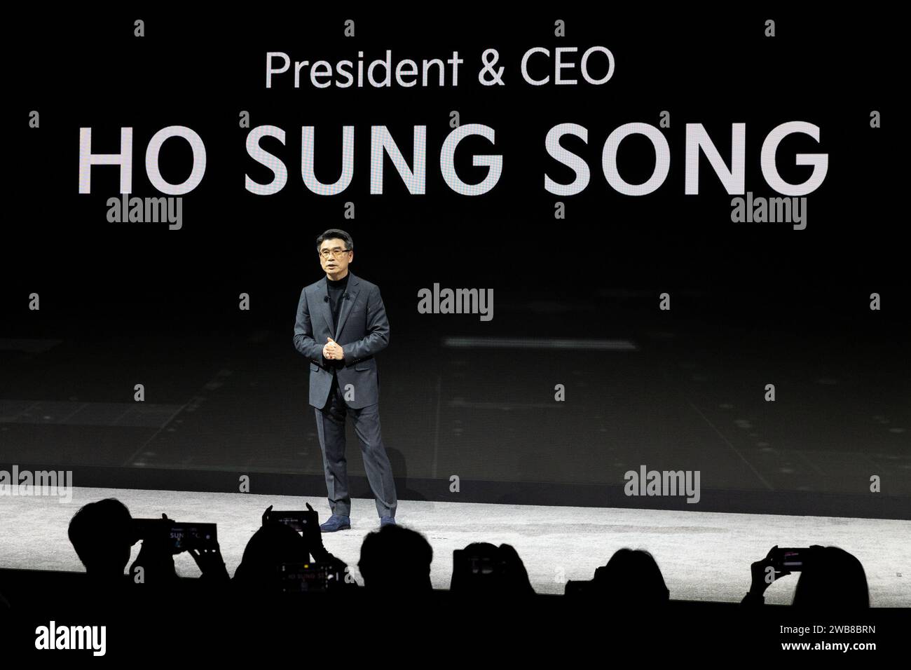 Las Vegas, USA. 08th Jan, 2024. Ho Sung Song, President & CEO of Kia ...