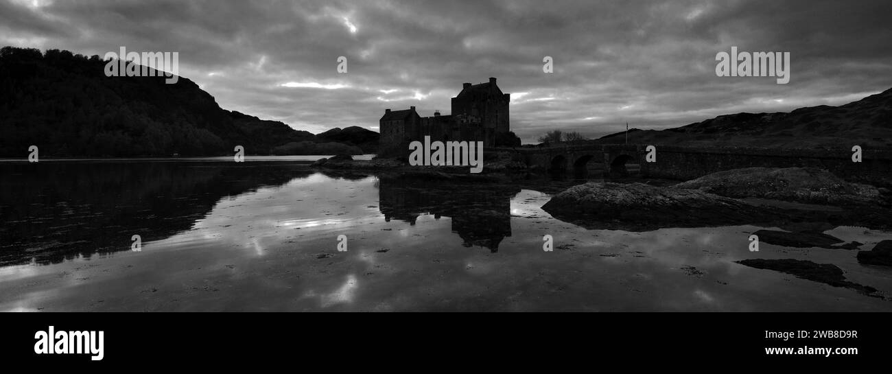 Sunset view over Eilean Donan Castle, Dornie village, Kyle of Lochalsh ...