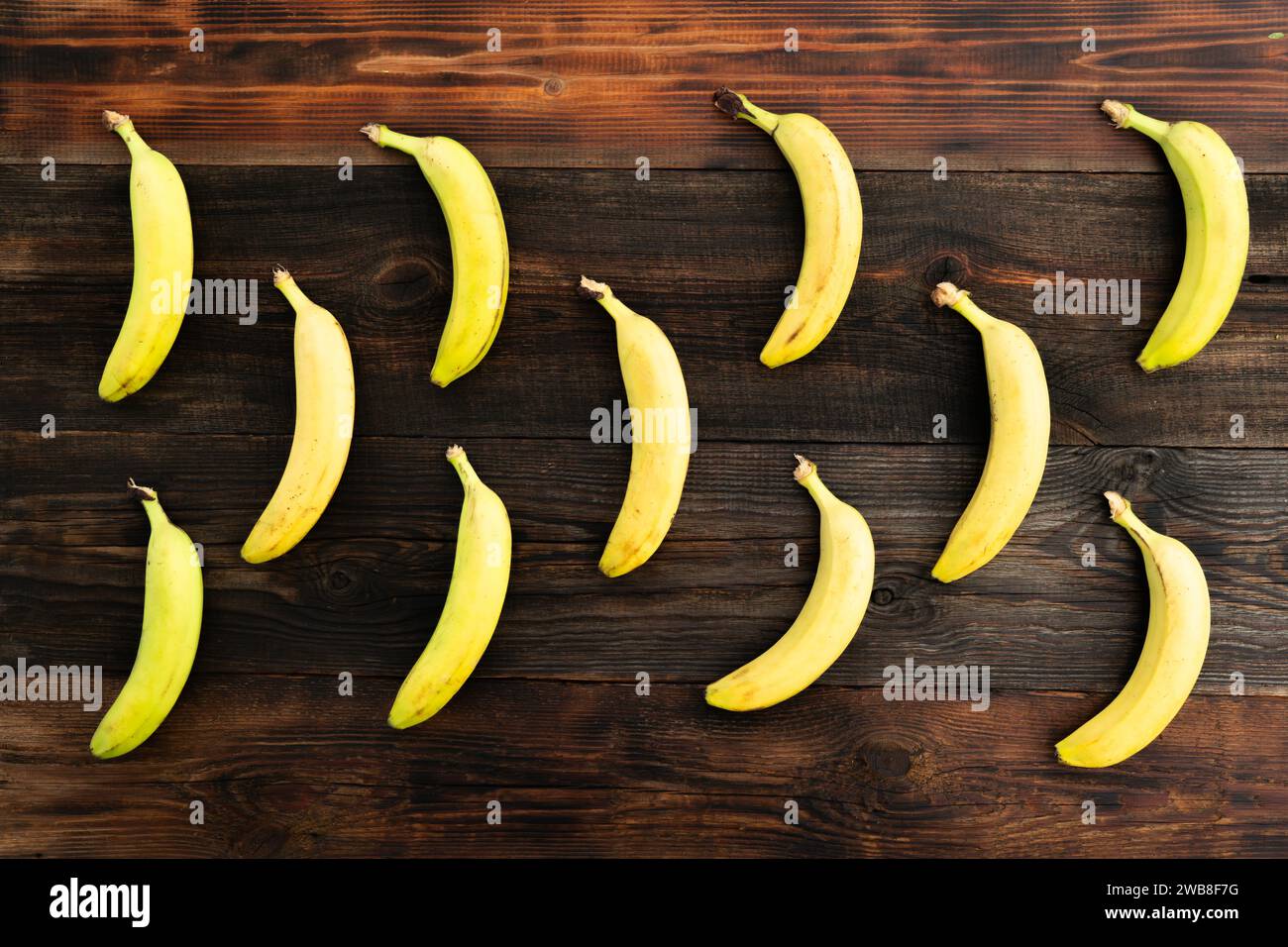 Clump of bananas hi-res stock photography and images - Alamy