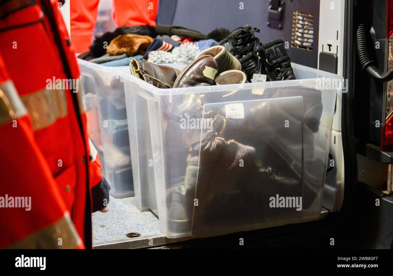 Refrigerated bus hi-res stock photography and images - Alamy