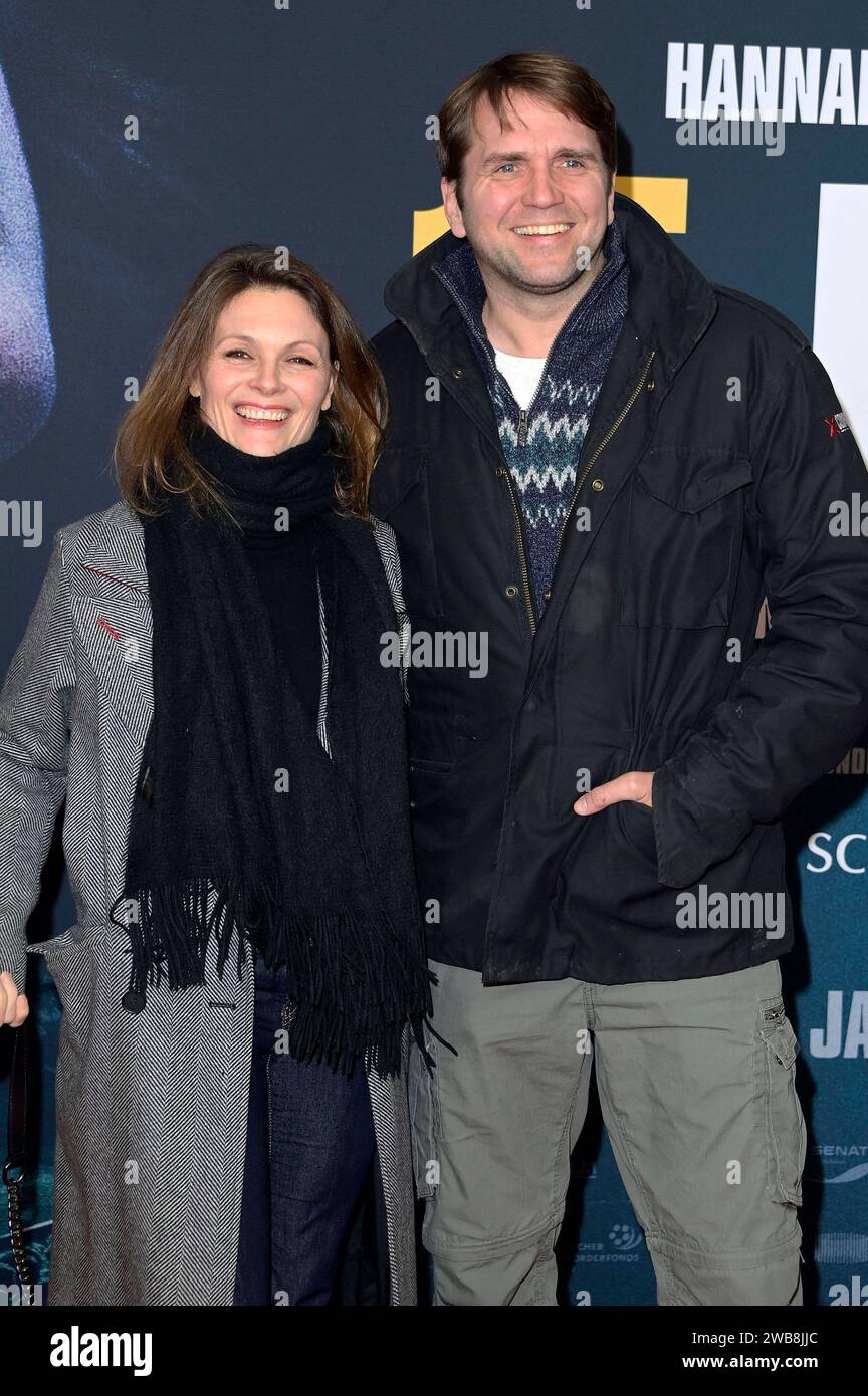 Pierre Kiwitt mit Ehefrau Isabelle Kiwitt bei der Premiere des ...