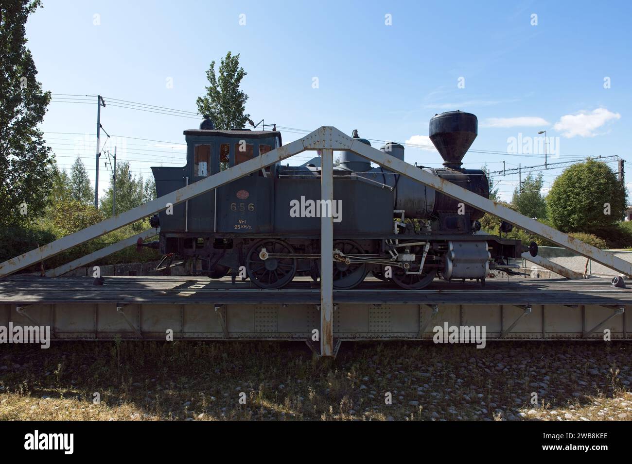 Travel by rail turn hi-res stock photography and images - Alamy