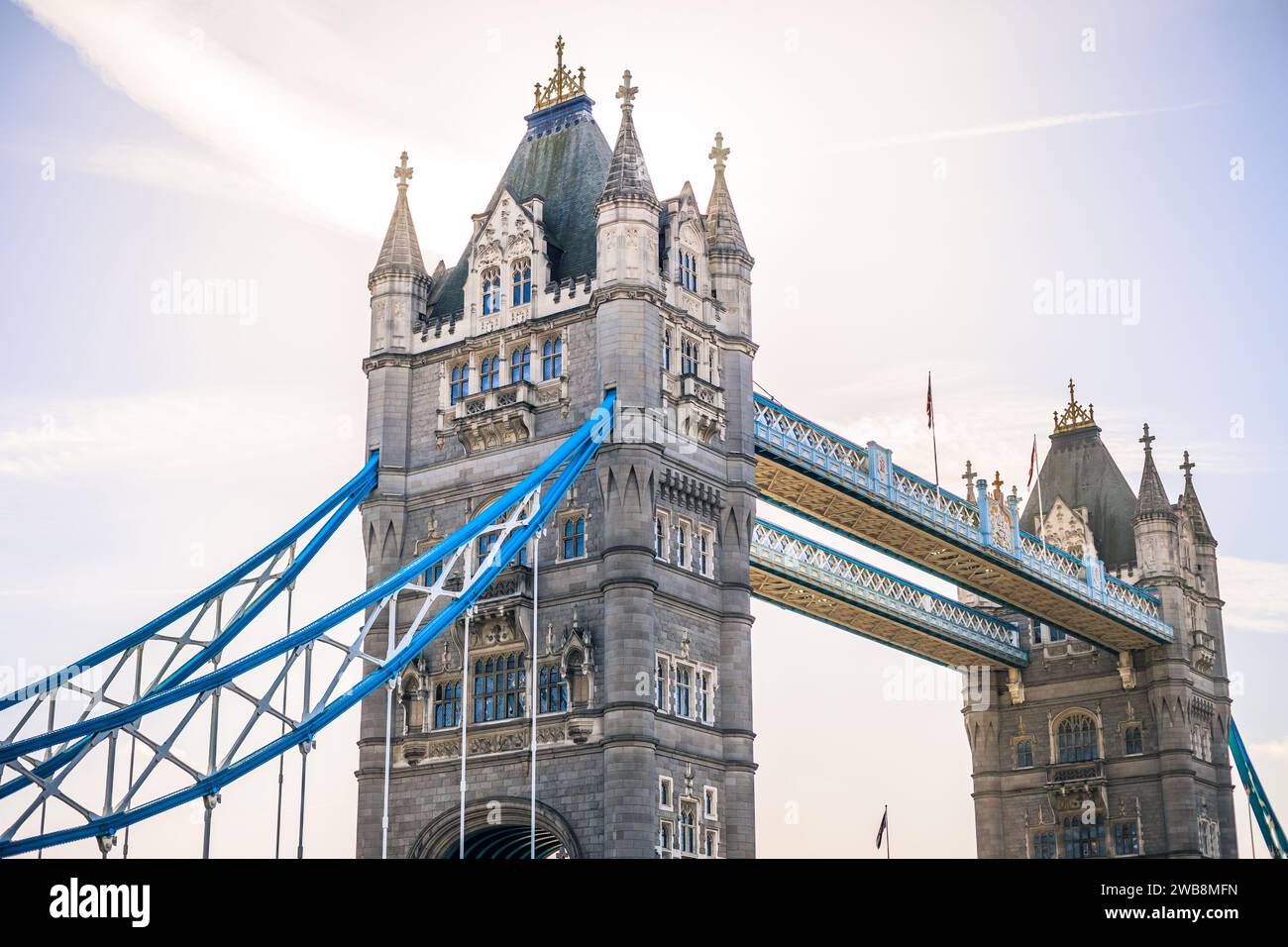 The Tower Bridge, London, England, zoom view Stock Photo - Alamy