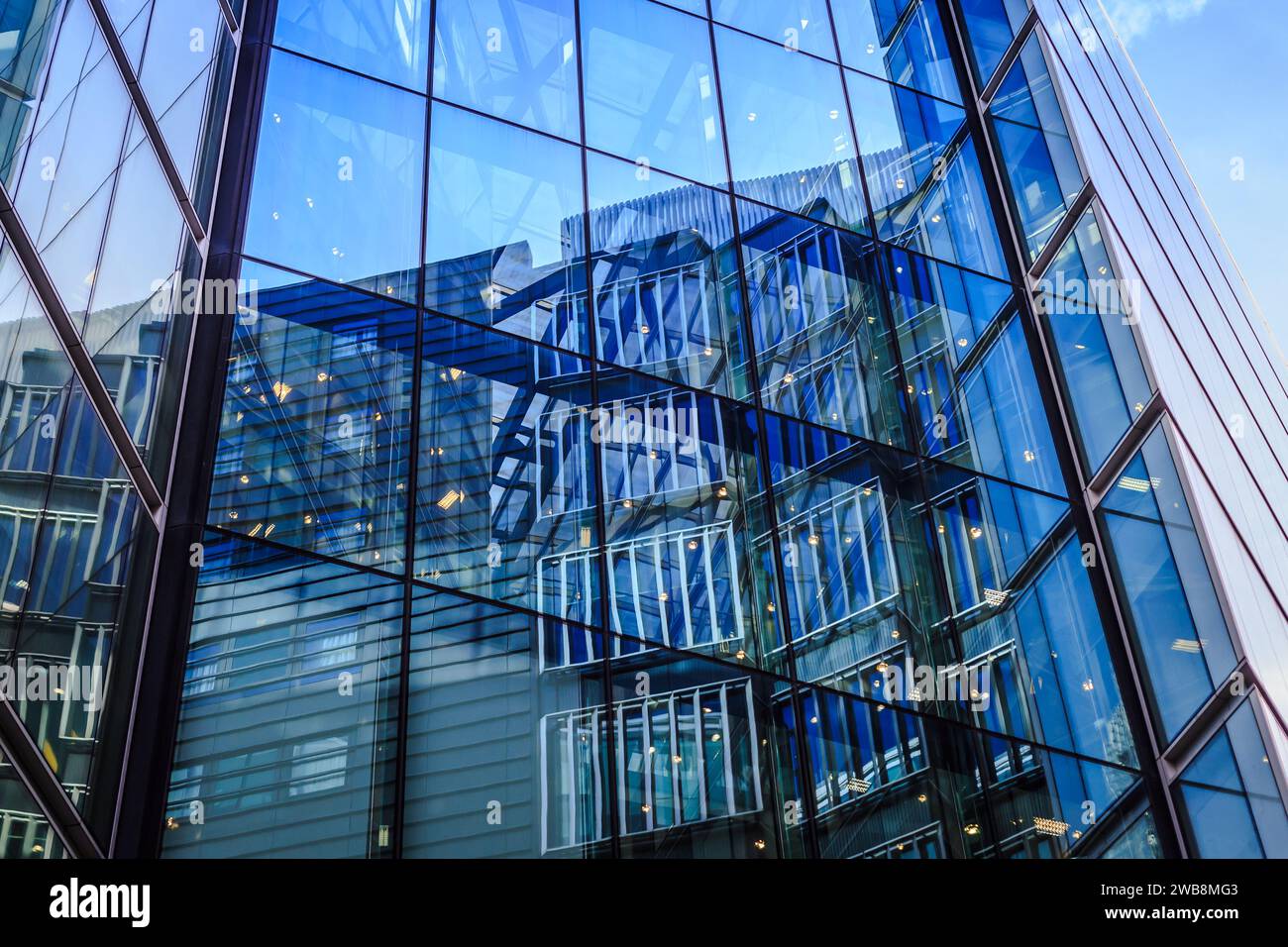 More london landscape architecture hi-res stock photography and images ...