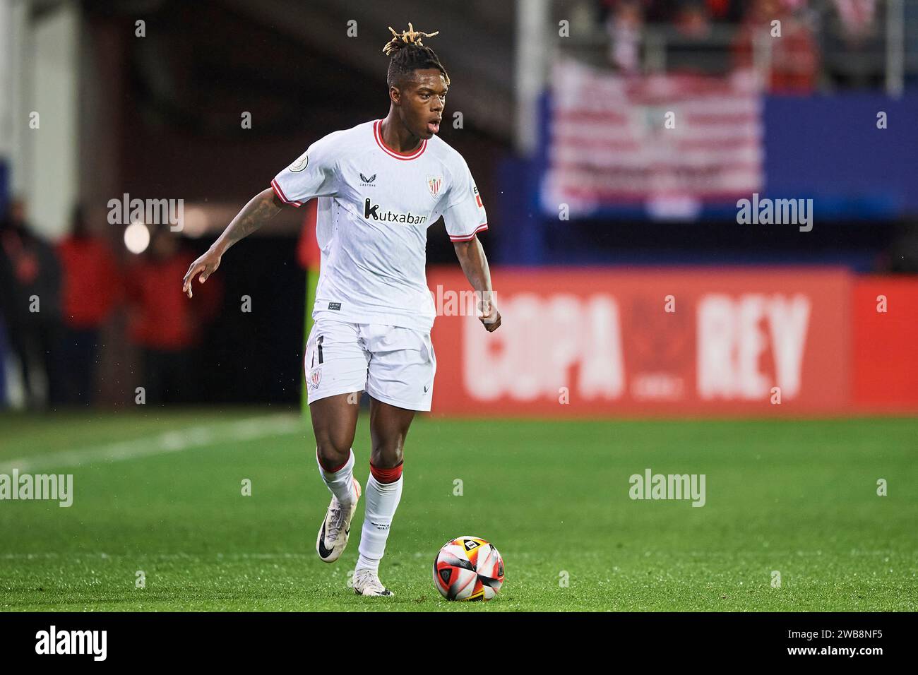 Nico Williams of Athletic Club in action during the Copa El Rey Round ...