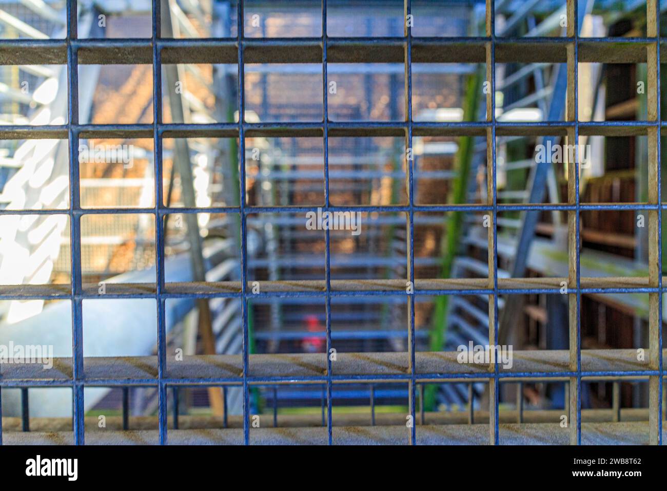 Open grating metal stairs hi-res stock photography and images - Alamy