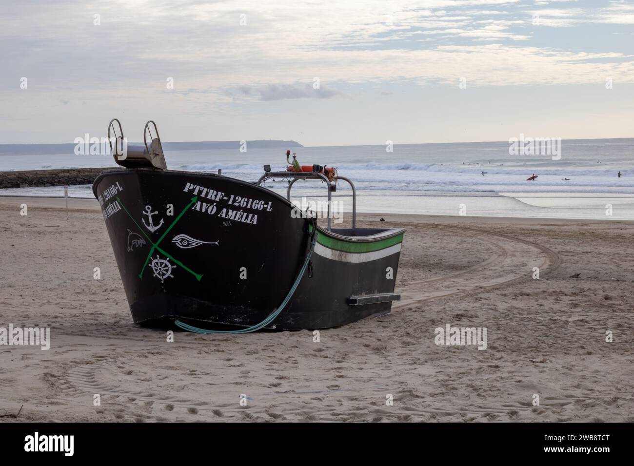 Beautiful sunset costa da caparica hi-res stock photography and images ...