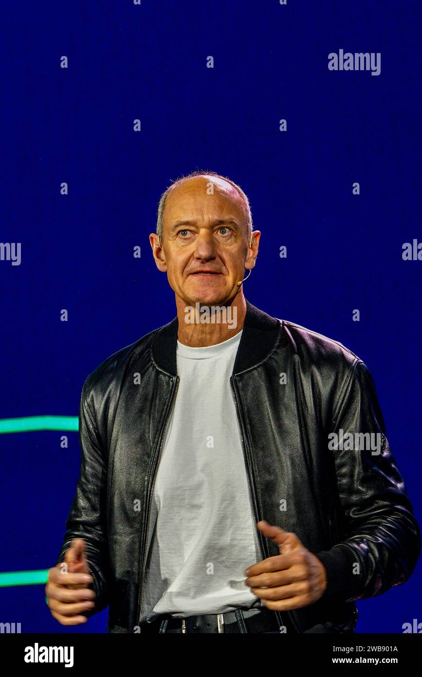 Las Vegas, NV, USA. 8th Jan, 2024. CEO Dr. Roland Busch speaking at ...