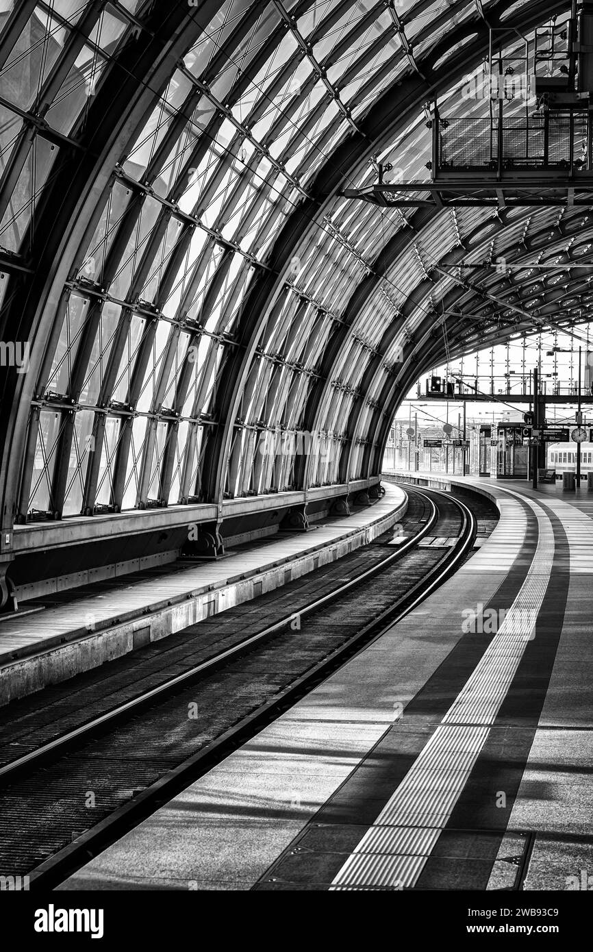 Roof tracks hi-res stock photography and images - Alamy