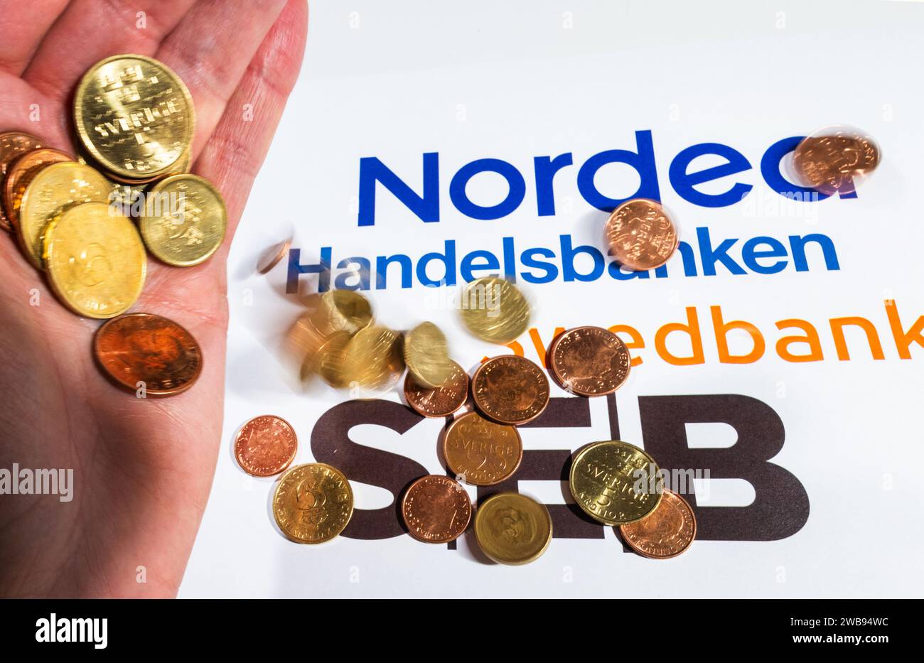 The four major Swedish banks (Swedbank, SEB, Handelsbanken and Nordea ...