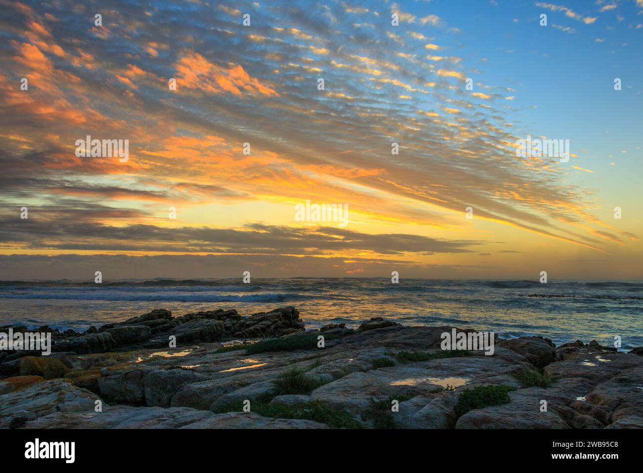 Beautiful sunset and waves at Kommetjie Long Beach, Cape Peninusula ...