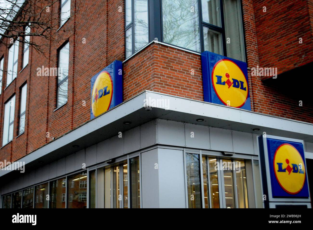 Copenhagen, Denmark /09 January 2024/Deutsche lidl grocery store in ...