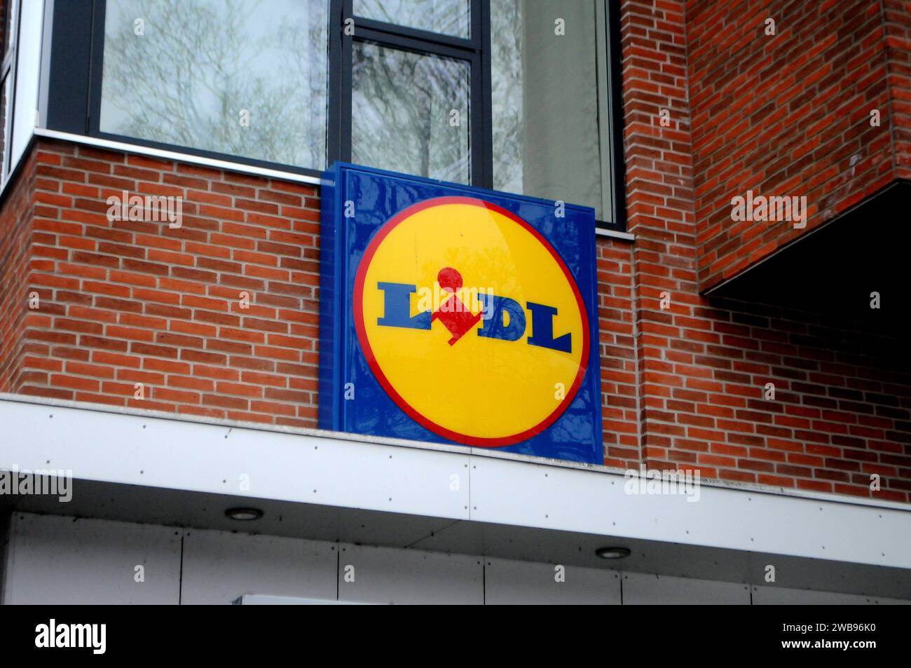 Copenhagen, Denmark /09 January 2024/Deutsche lidl grocery store in ...