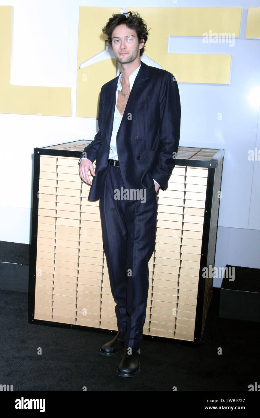 New York, NY, USA. 8th Jan, 2024. Oli Green at the Netflix world ...