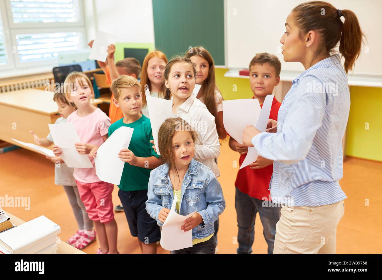 Student students coordination hi-res stock photography and images - Alamy
