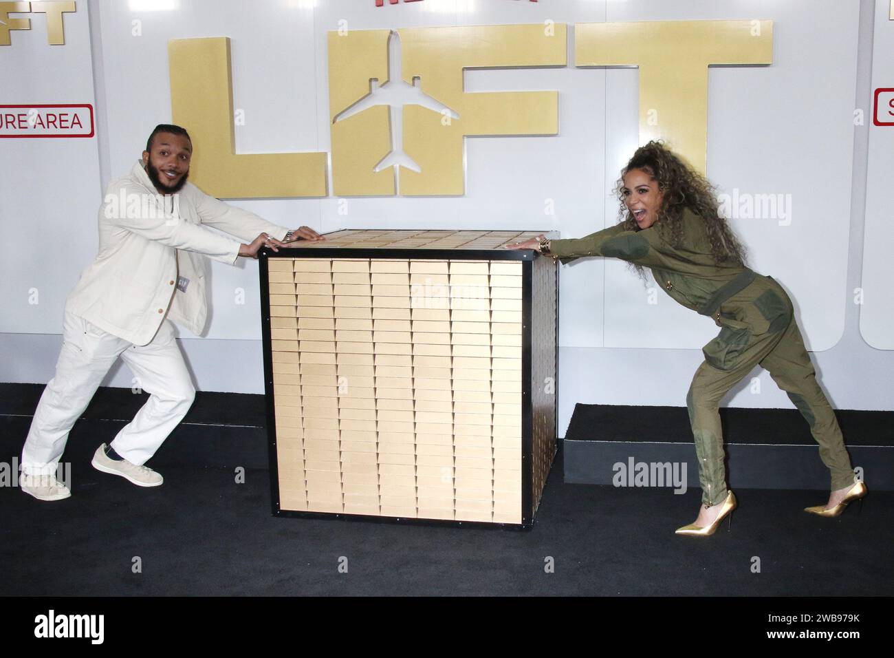 New York, NY, USA. 8th Jan, 2024. Gabriel Hostin and Sunny Hostin at ...