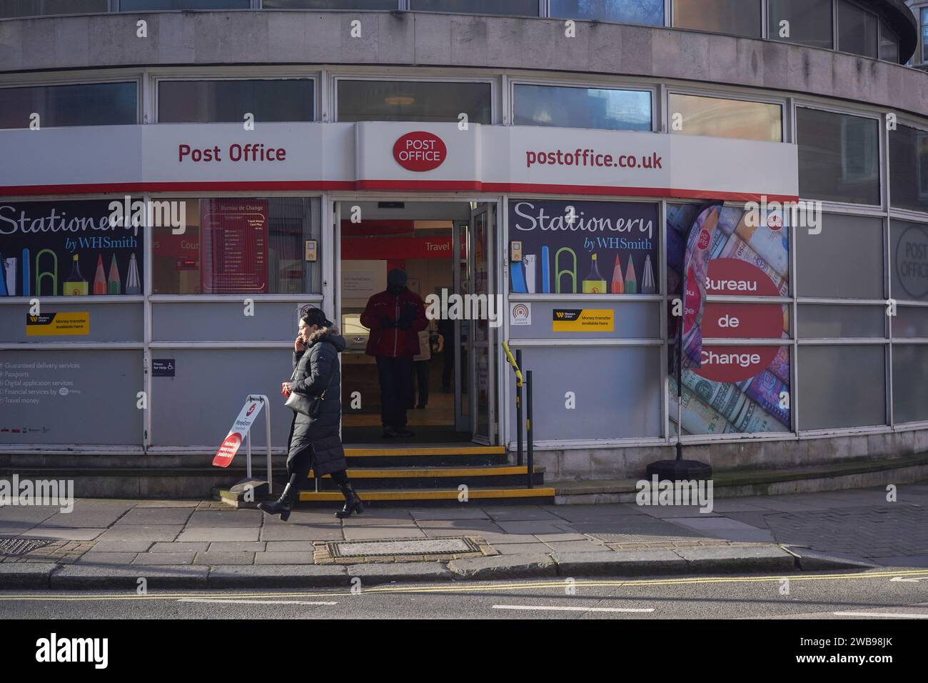 london-uk-9-january-2024-a-local-post-office-branch-in-central