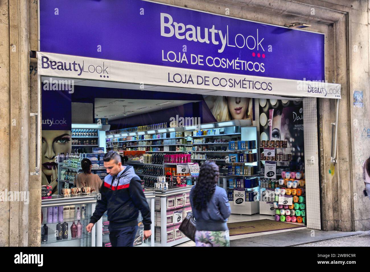 Beautylook hi-res stock photography and images - Alamy