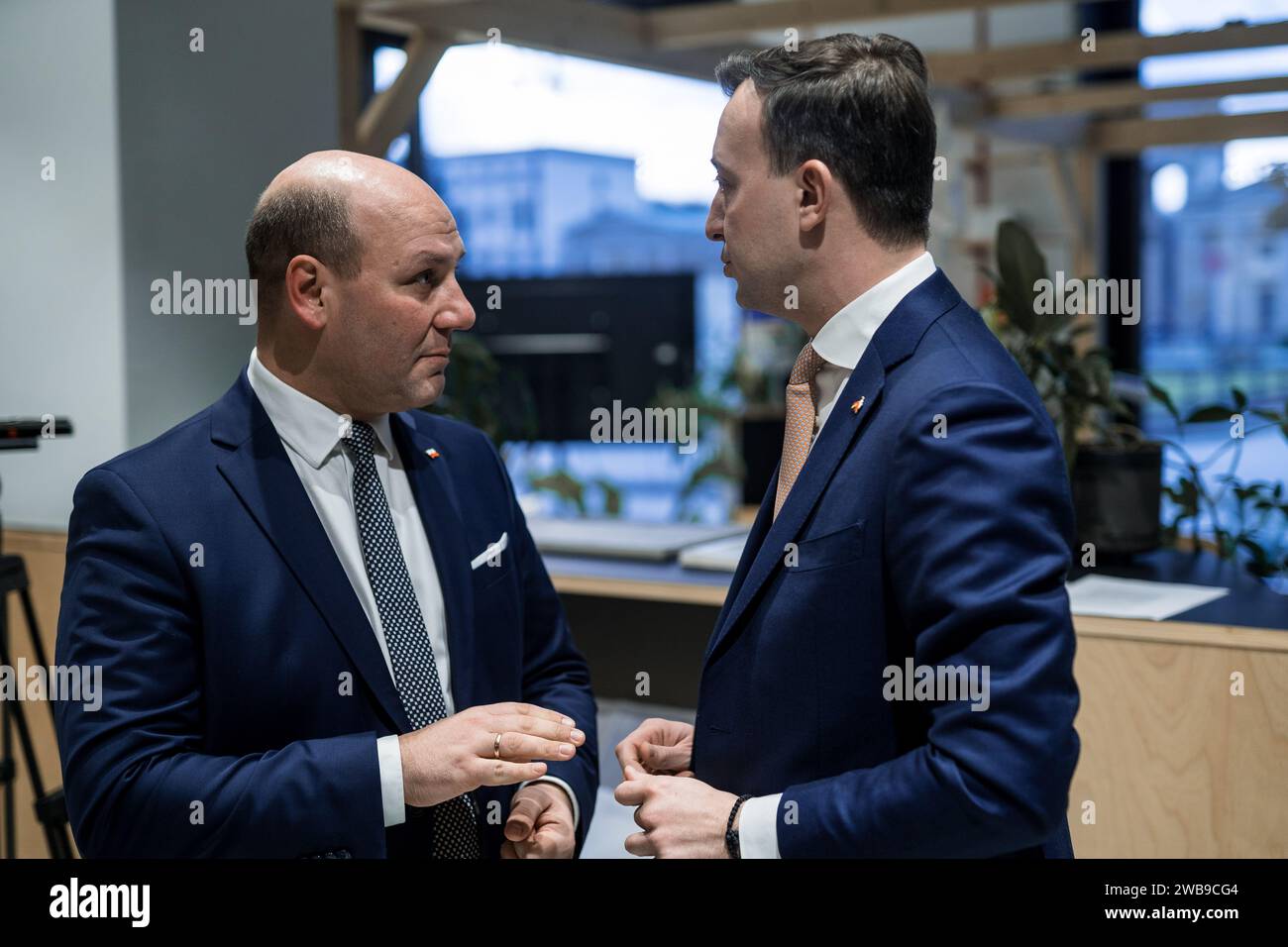 Chris knickerbocker hi-res stock photography and images - Alamy