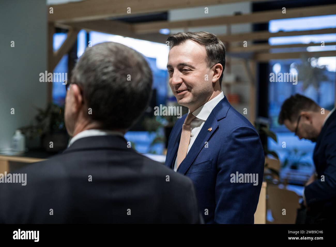 Chris knickerbocker hi-res stock photography and images - Alamy