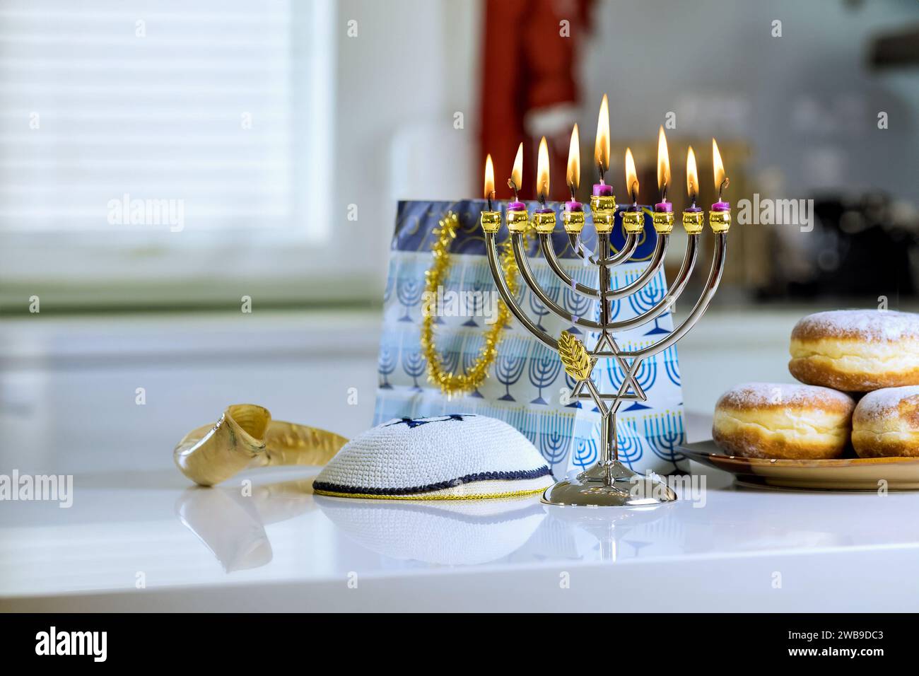 Menorah illumination hi-res stock photography and images - Alamy