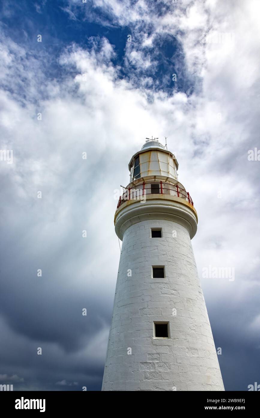 Seascape with Cape Otway lighthouse close up. Great Ocean Road ...
