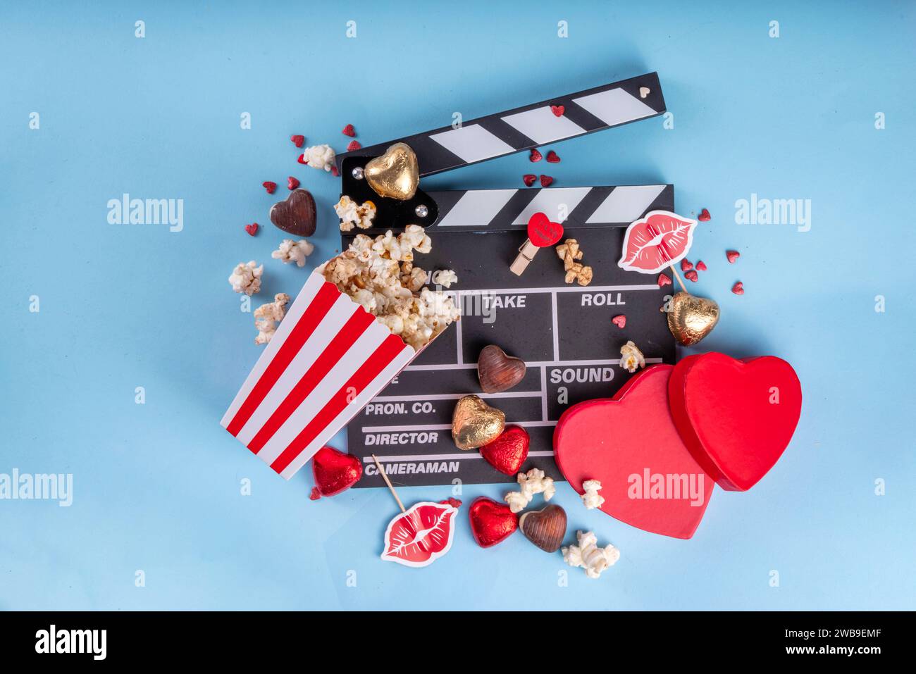 Romantic date on Valentine's Day February 14. Love movie marathon, date ...