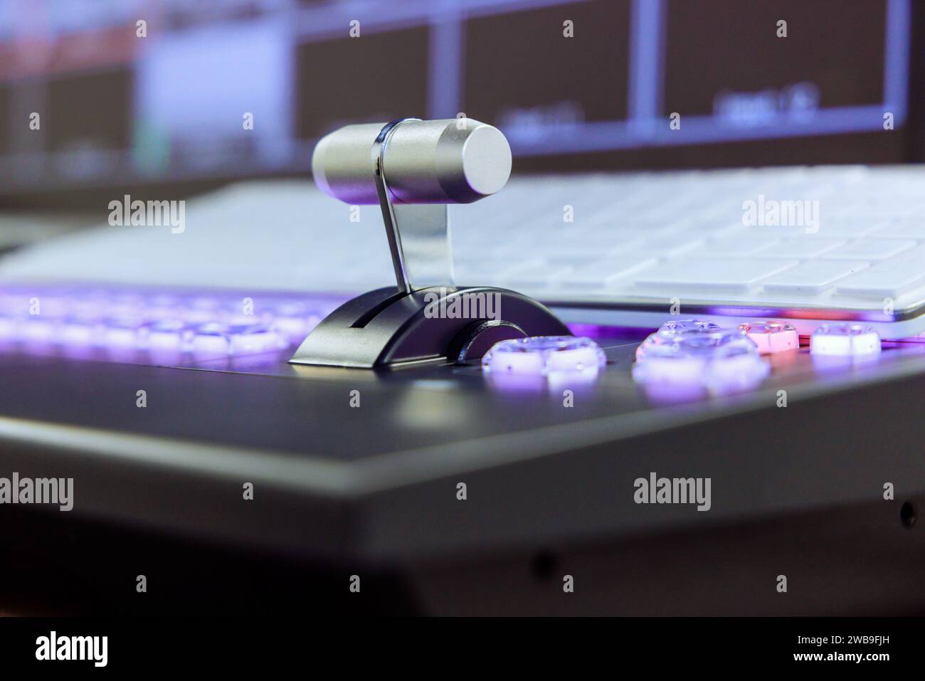 Tv broadcast control panel hi-res stock photography and images - Alamy