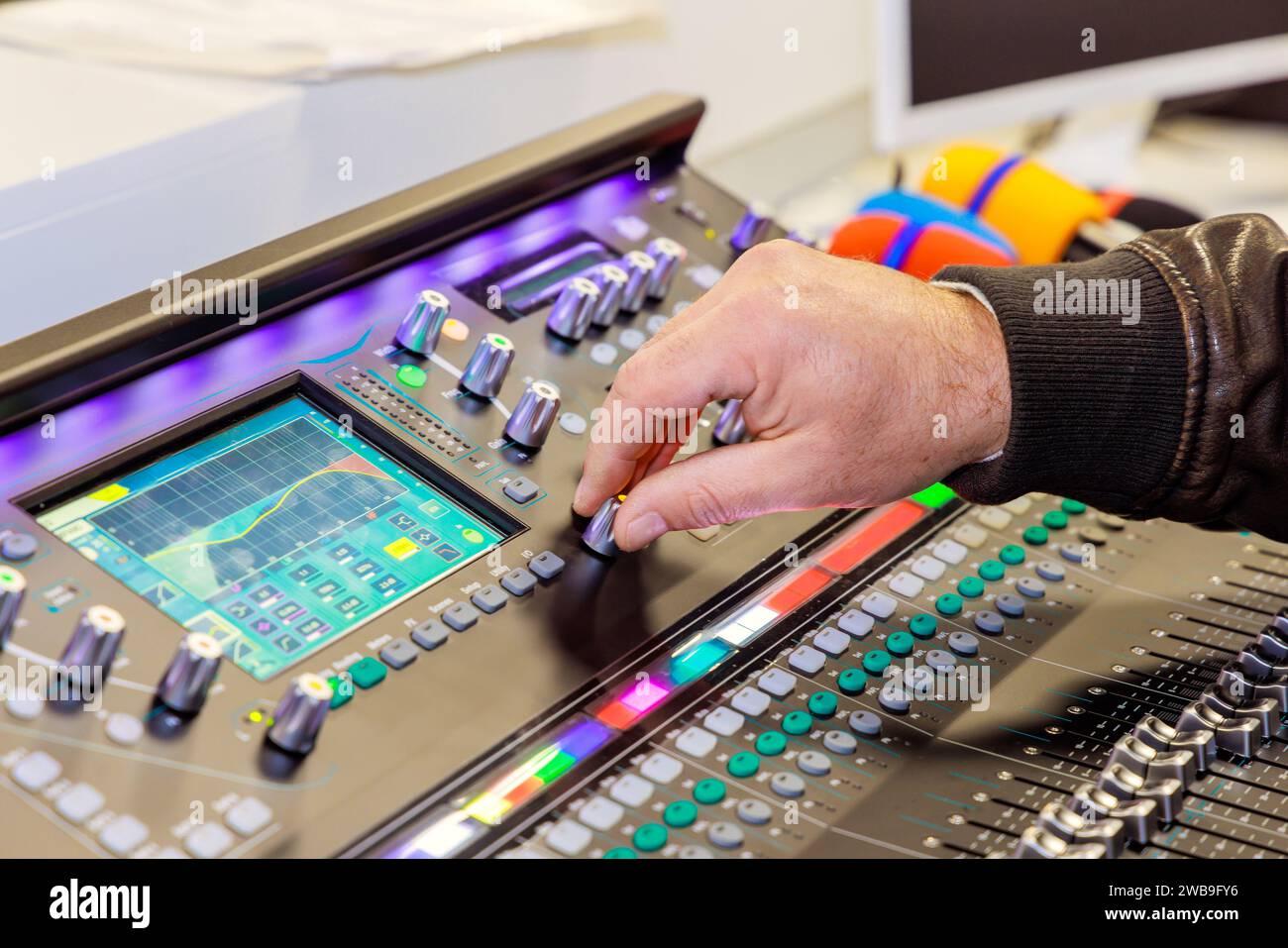 Controlling audio live streaming broadcast using DJ switch controller ...