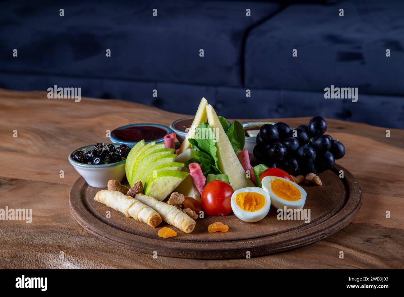 Turkish plates hi-res stock photography and images - Alamy