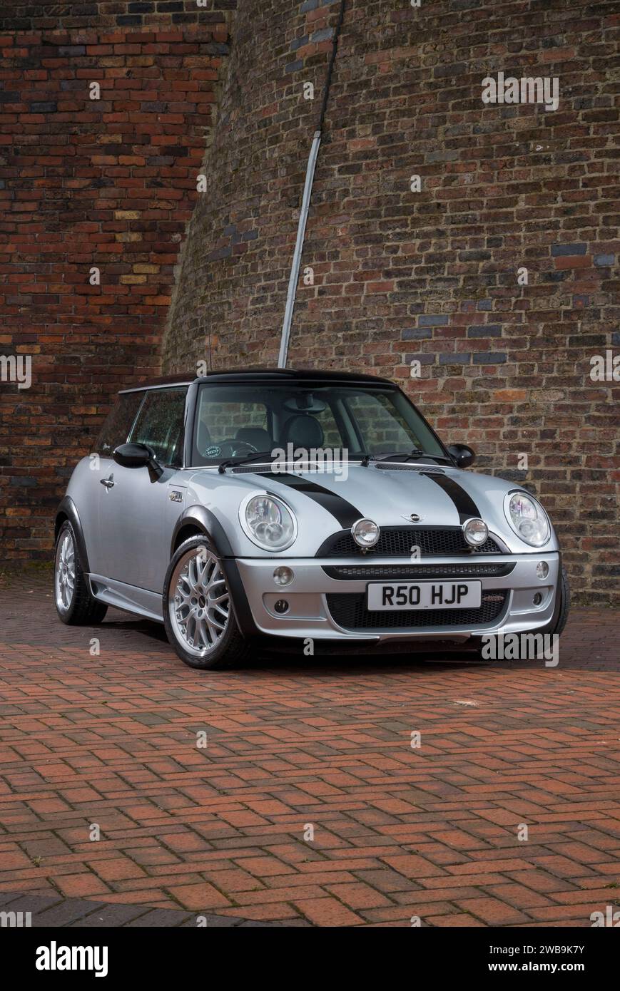 Jcw sound kit hi-res stock photography and images - Alamy