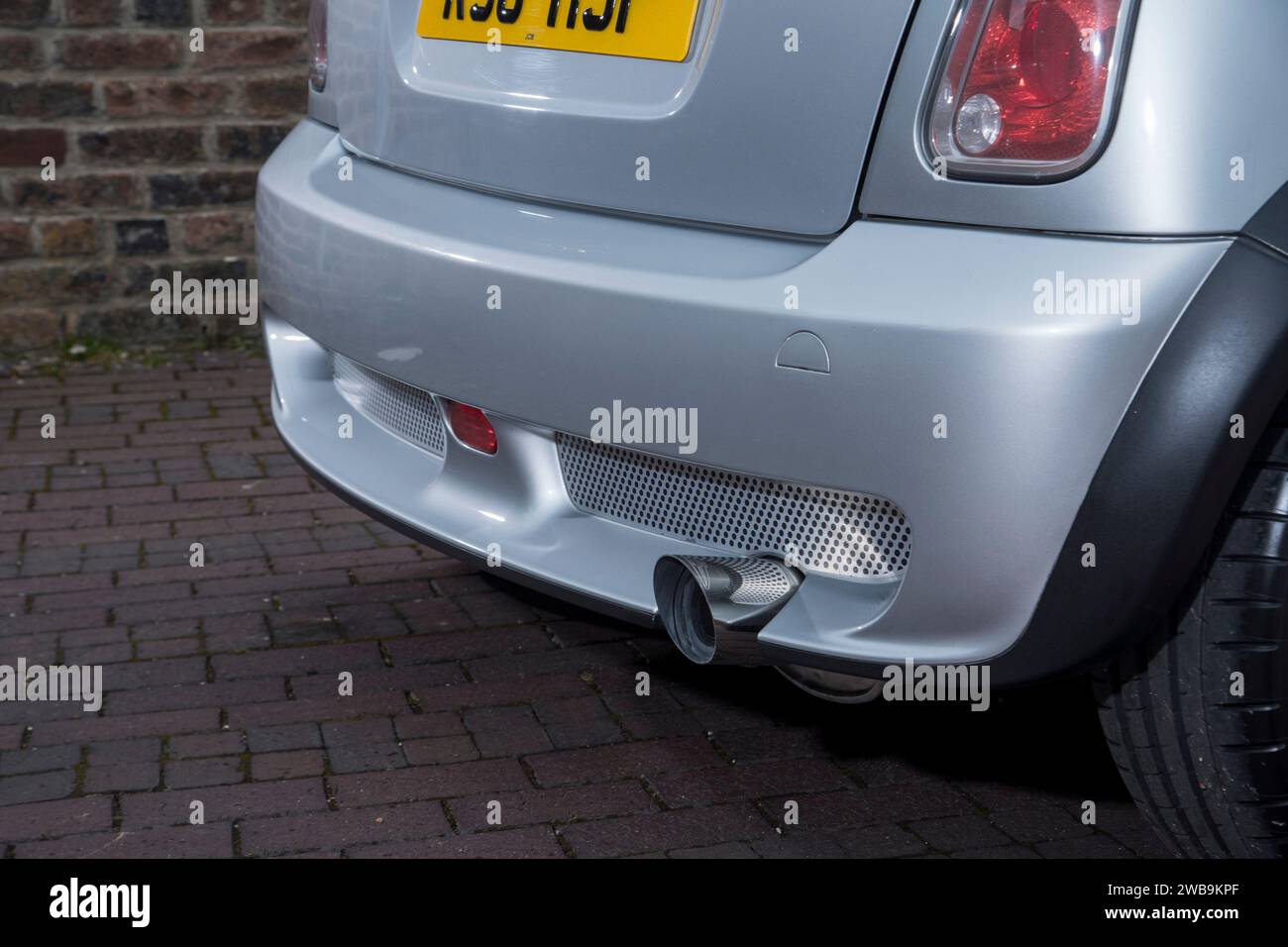 R50 (mark 1) BMW Mini JCW Sound Kit special edition modern classic ...