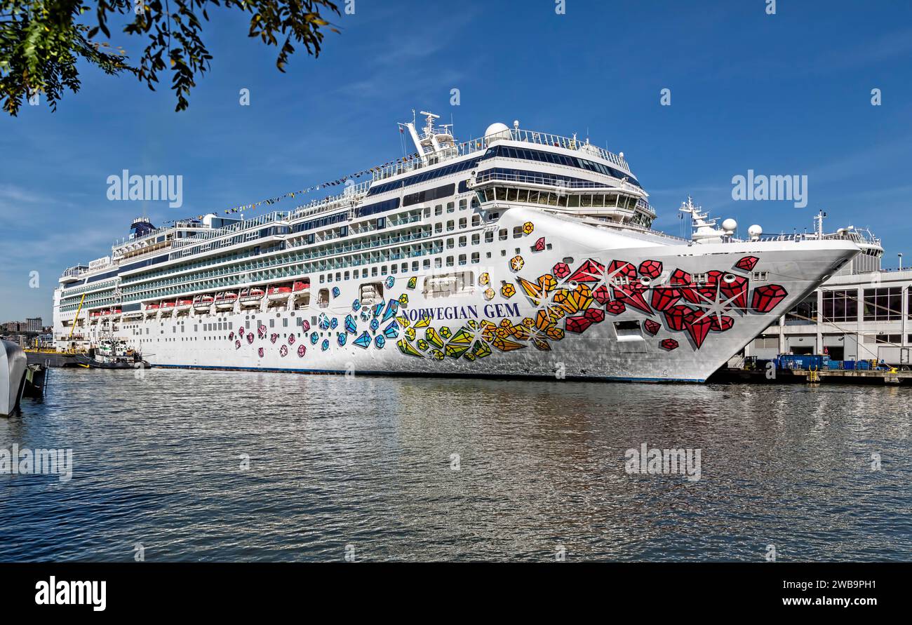 Norwegian Gem, of Norwegian Cruise Line, docked at New York Passenger ...