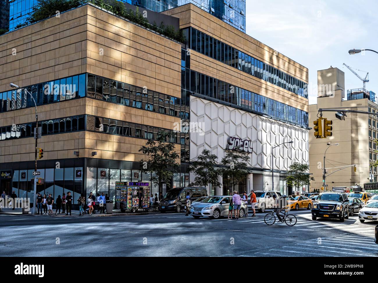 Yotel new york times square hi-res stock photography and images - Alamy