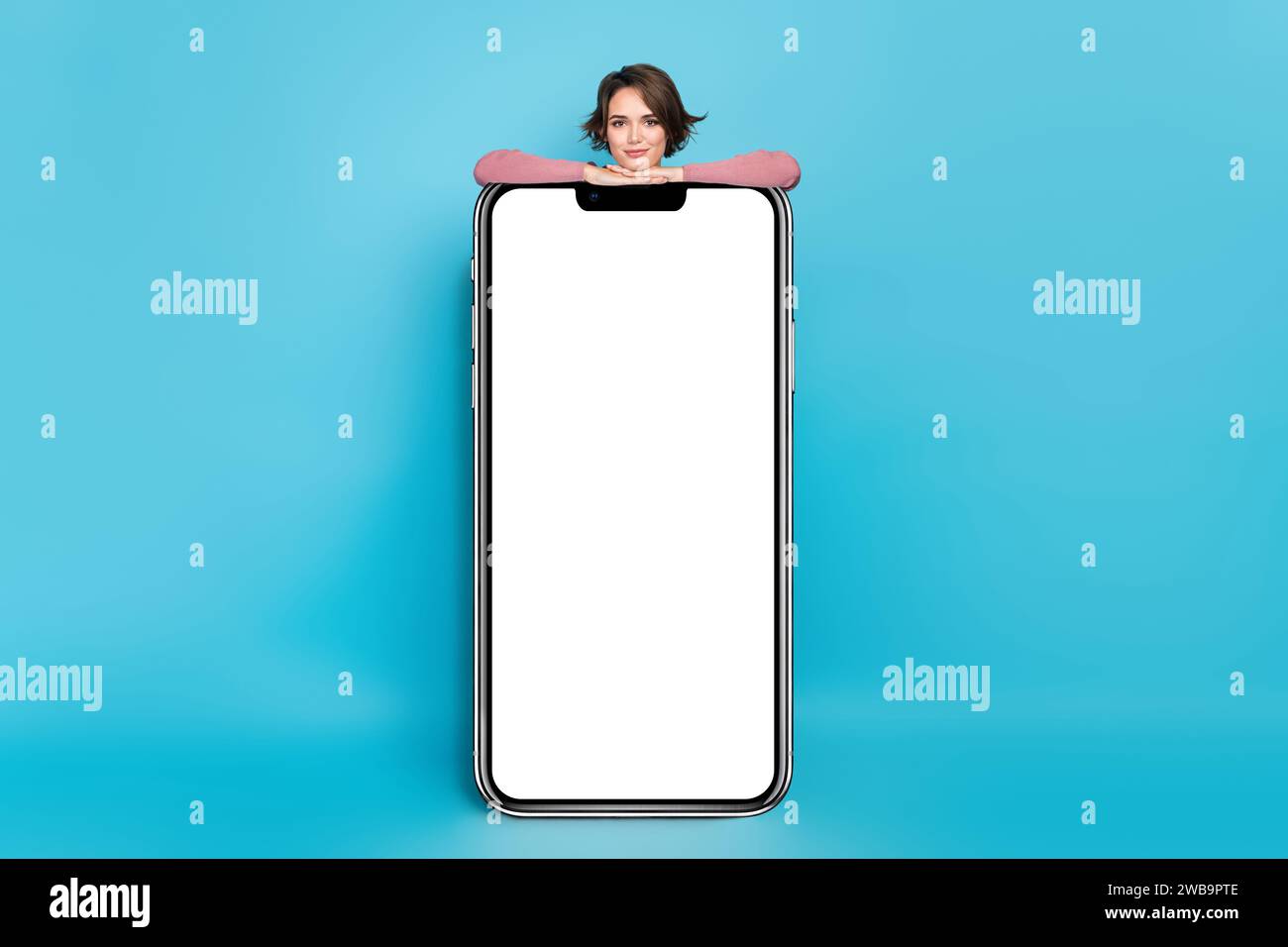 Photo young girl demonstrating big smart phone screen website app ...