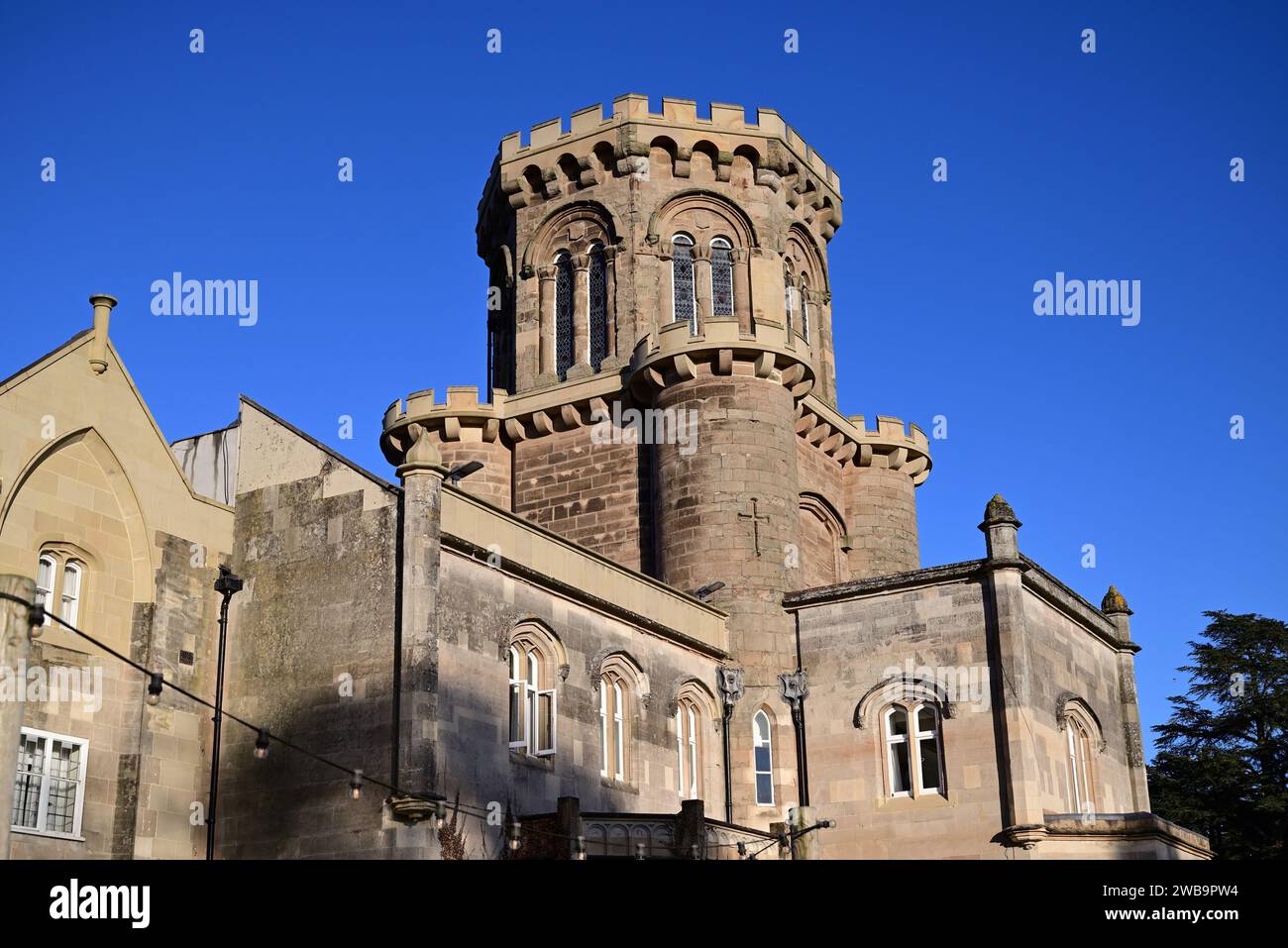 Studley castle hotel hi-res stock photography and images - Alamy