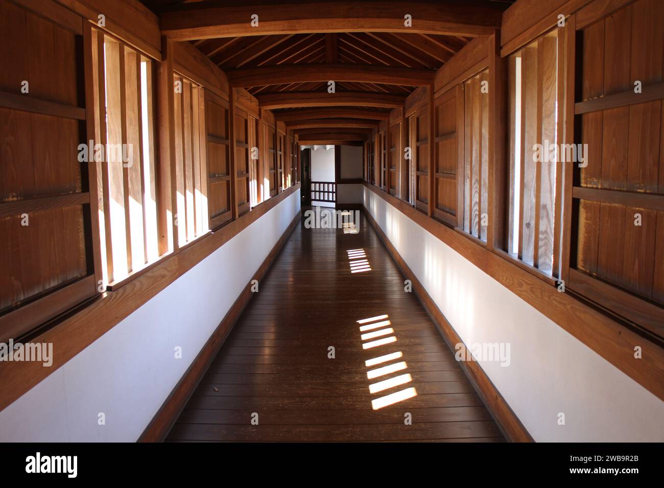 Himeji castle nishinomaru himeji hyogo hi-res stock photography and ...